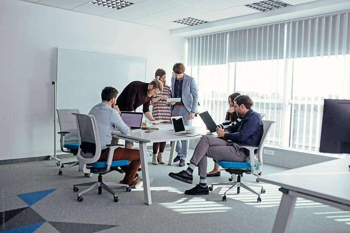 The 4 Functions of Management Explained | monday.com Blog